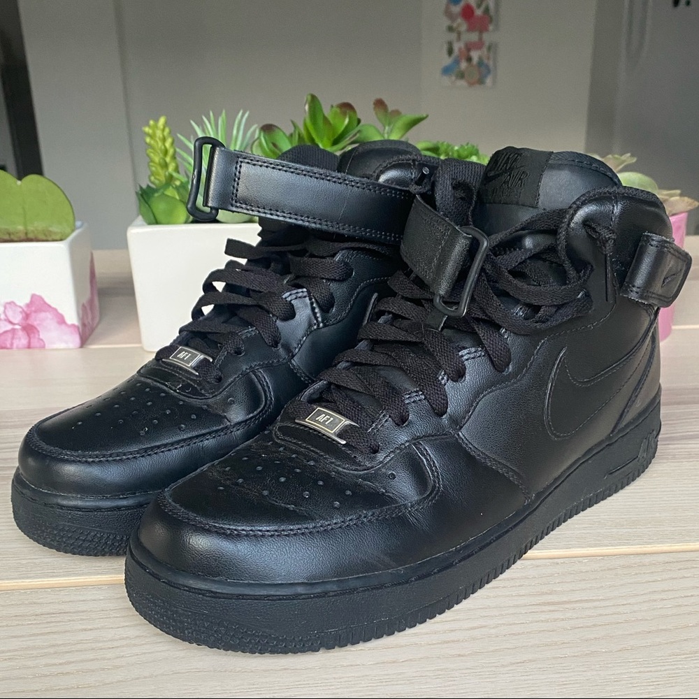 Black Nike Air Force 1 High Top Excellent Condition - Gem